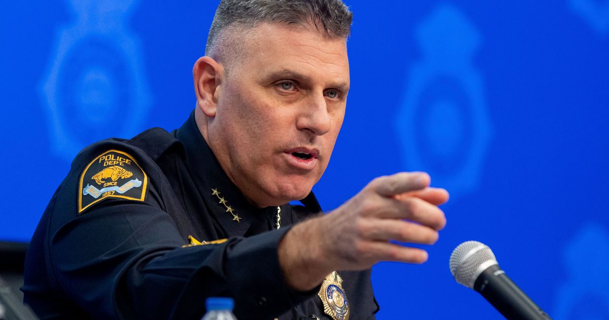 No charges for off-duty officers in fatal shooting of 2 men outside ...