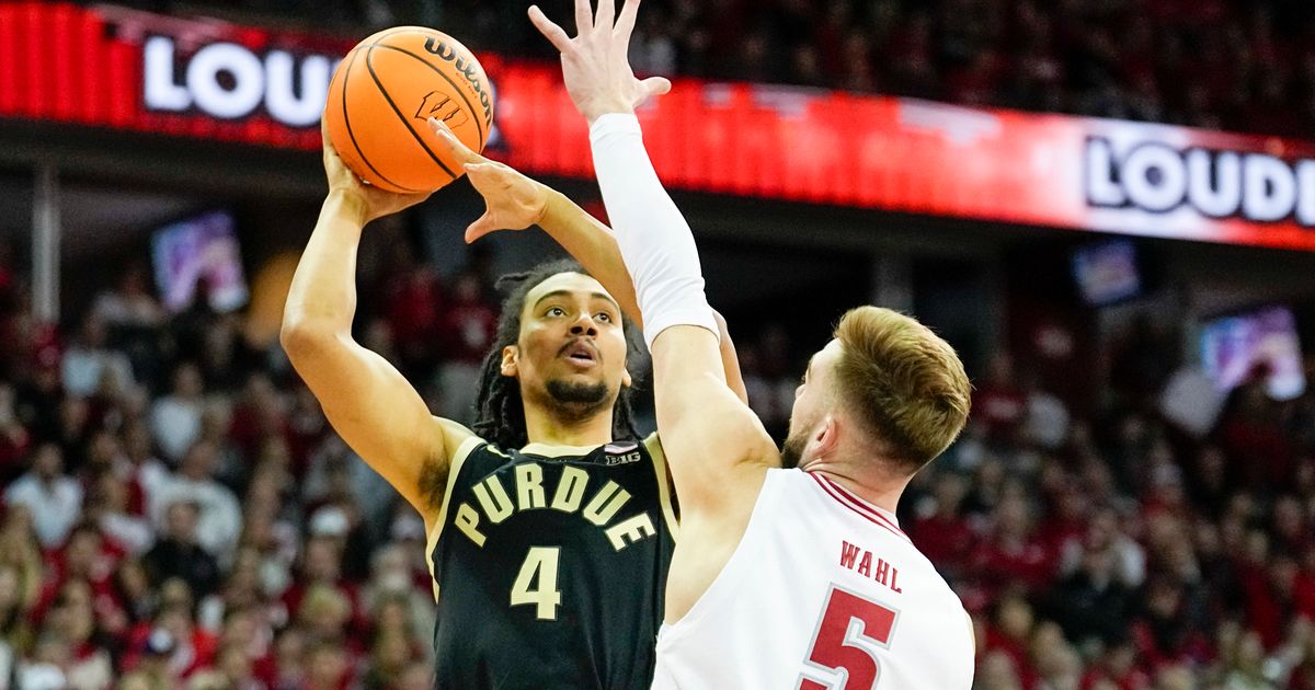 No. 2 Purdue wins 75-69 at No. 6 Wisconsin for 7th consecutive victory ...