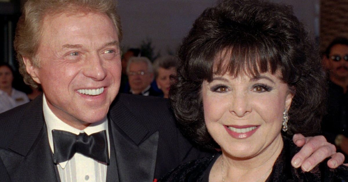 Steve Lawrence, singer, entertainer and half of popular stage duo Steve ...