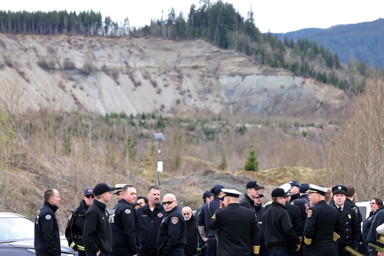 Oso Landslide Memorial Photos