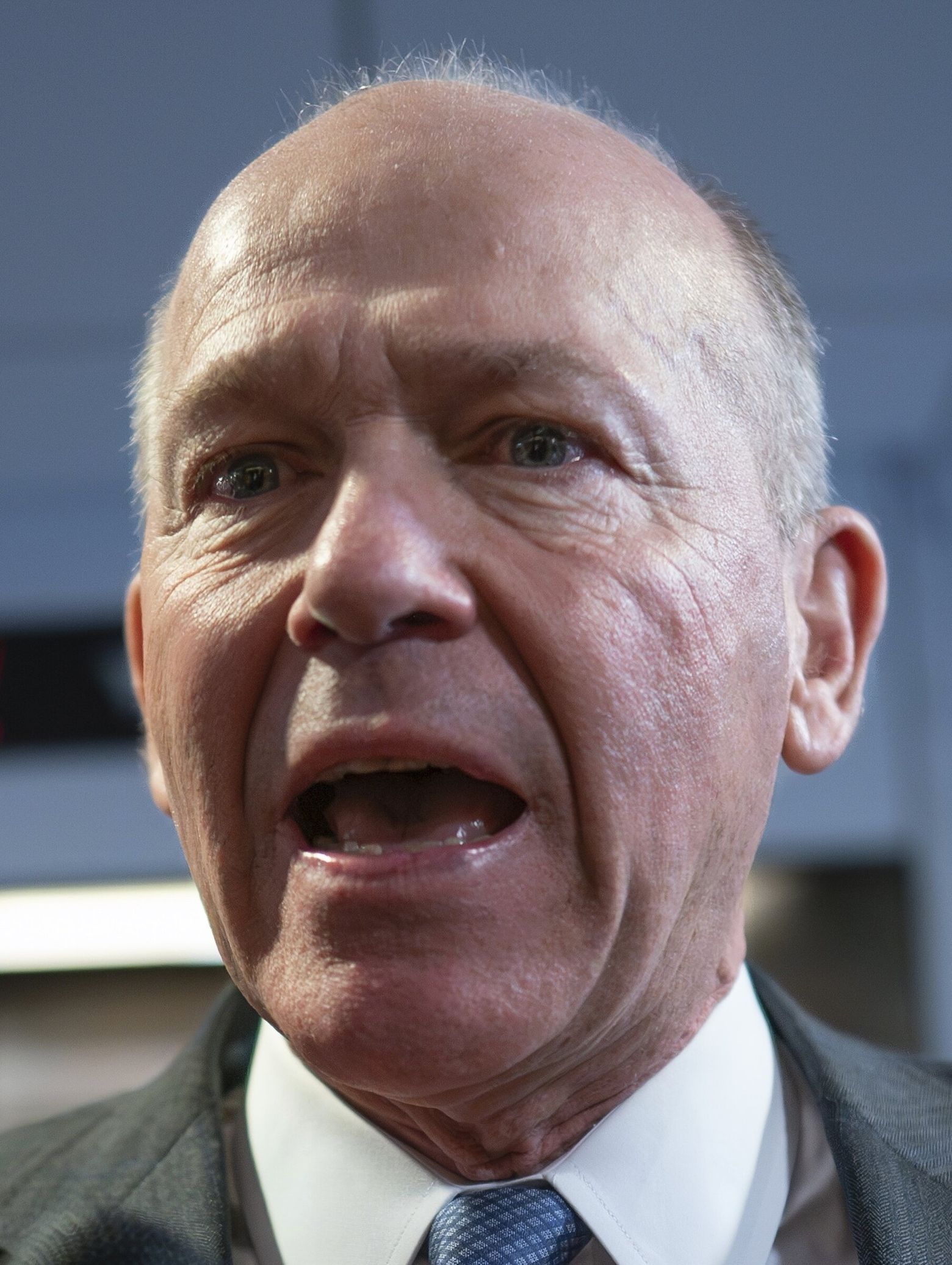 Boeing CEO Dave Calhoun to step down; board chair and commercial ...