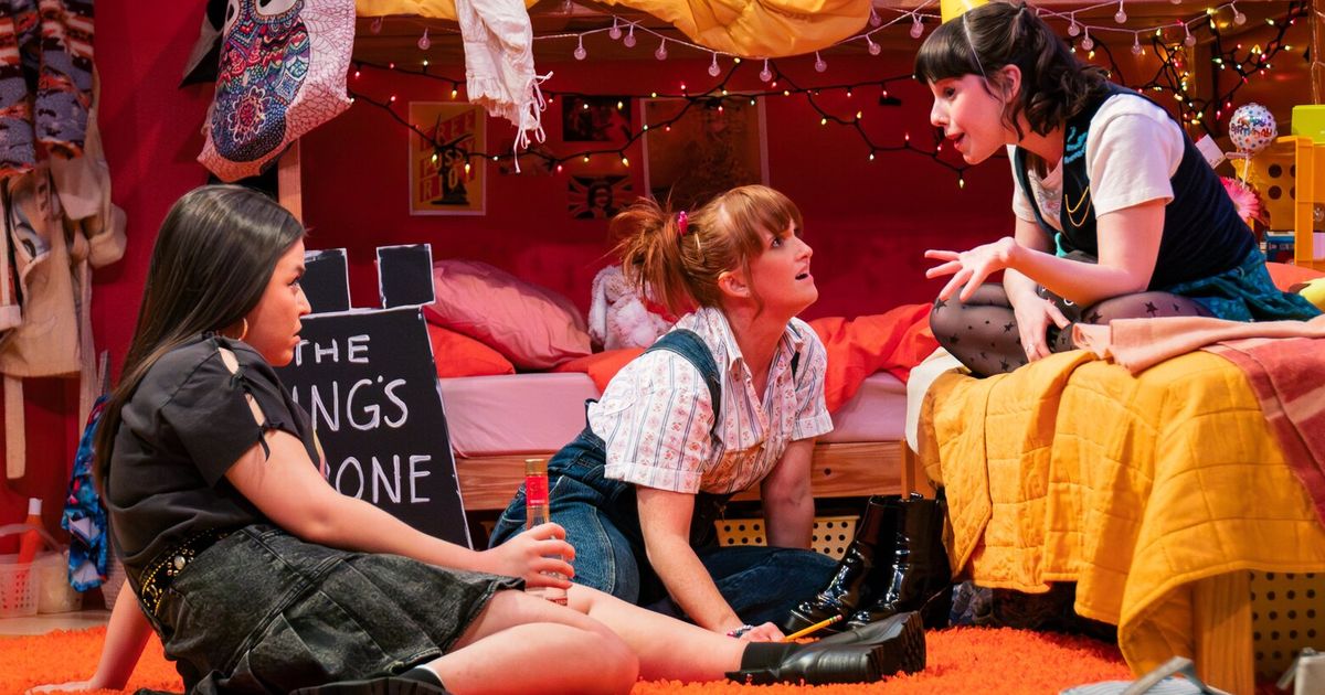 What our critic thought of 2 fresh, funny Seattle plays | The Seattle Times