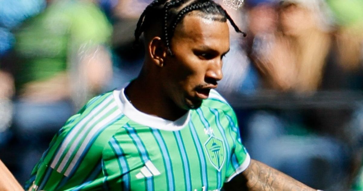 Sounders winger Leo Chu will miss up to five weeks with knee injury ...