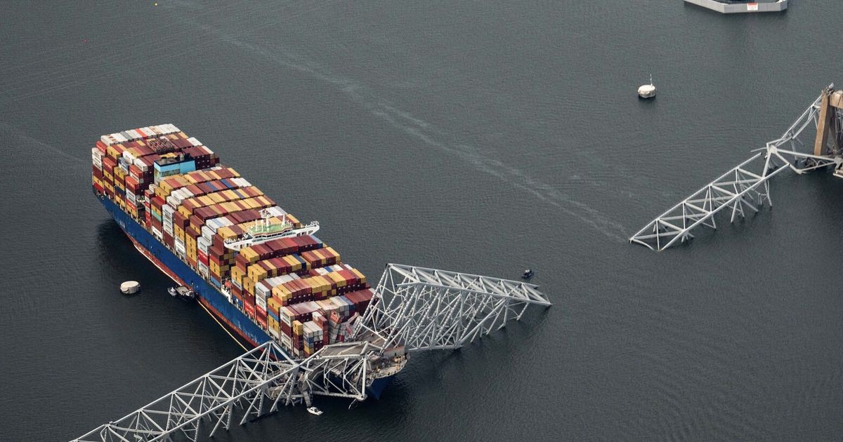 Central American and Mexican families mourn the workers lost in the ...