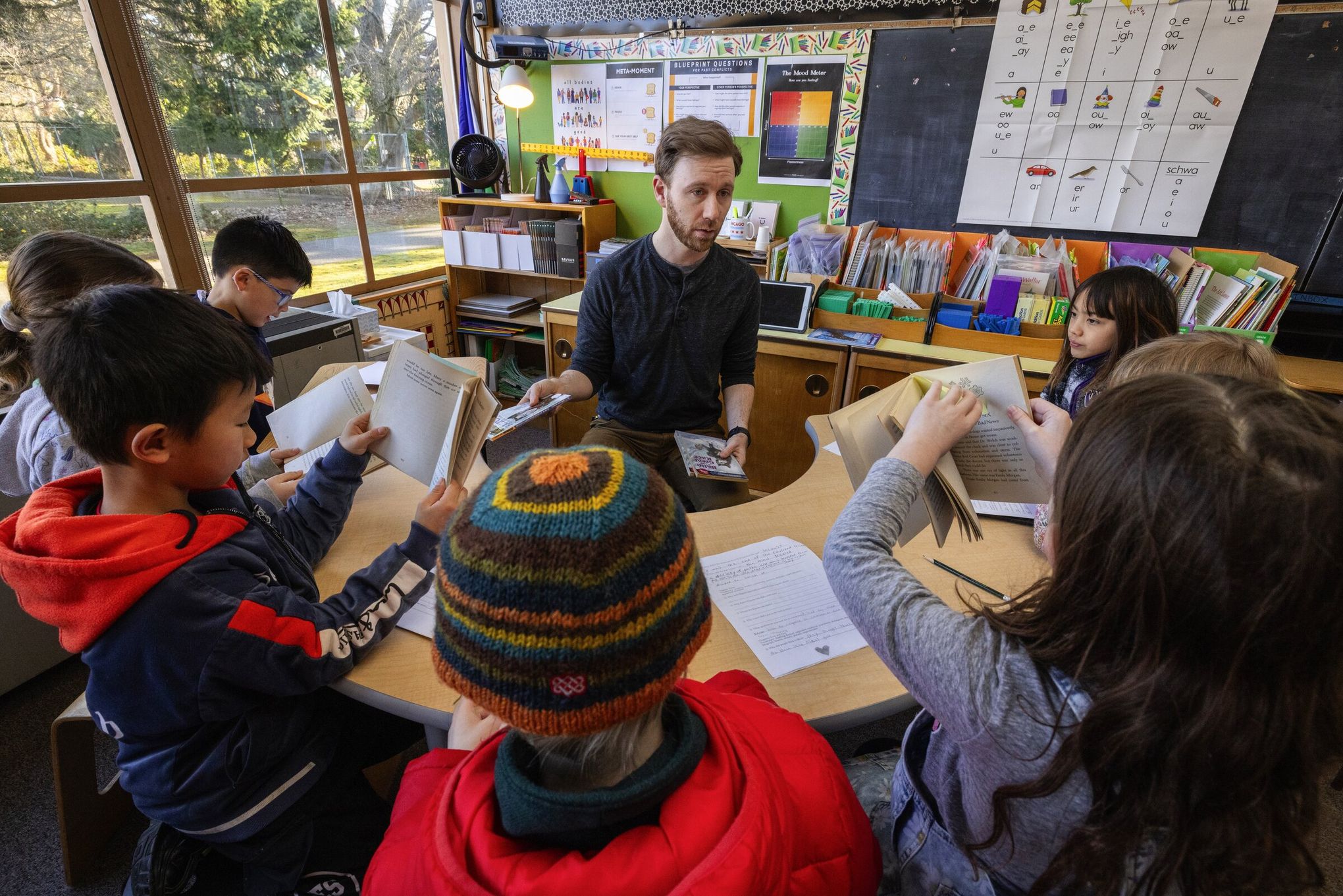 Seattle’s highly capable cohort program will stay in schools for now ...