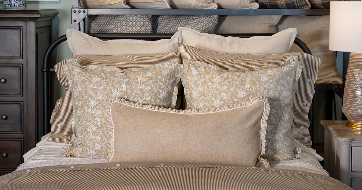 The art of mixing and matching pillows | The Seattle Times