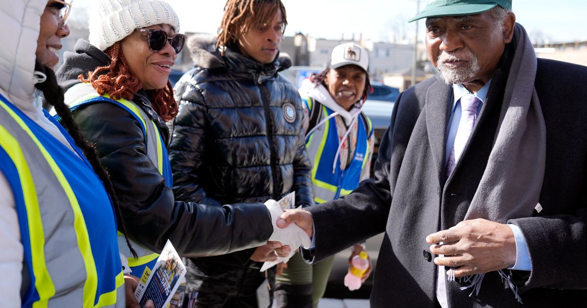 Incumbents win big in Illinois primary with Chicago-area Democrats ...