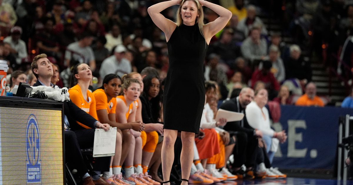 Back to school: Handful of coaches in women’s NCAA Tournament leading ...
