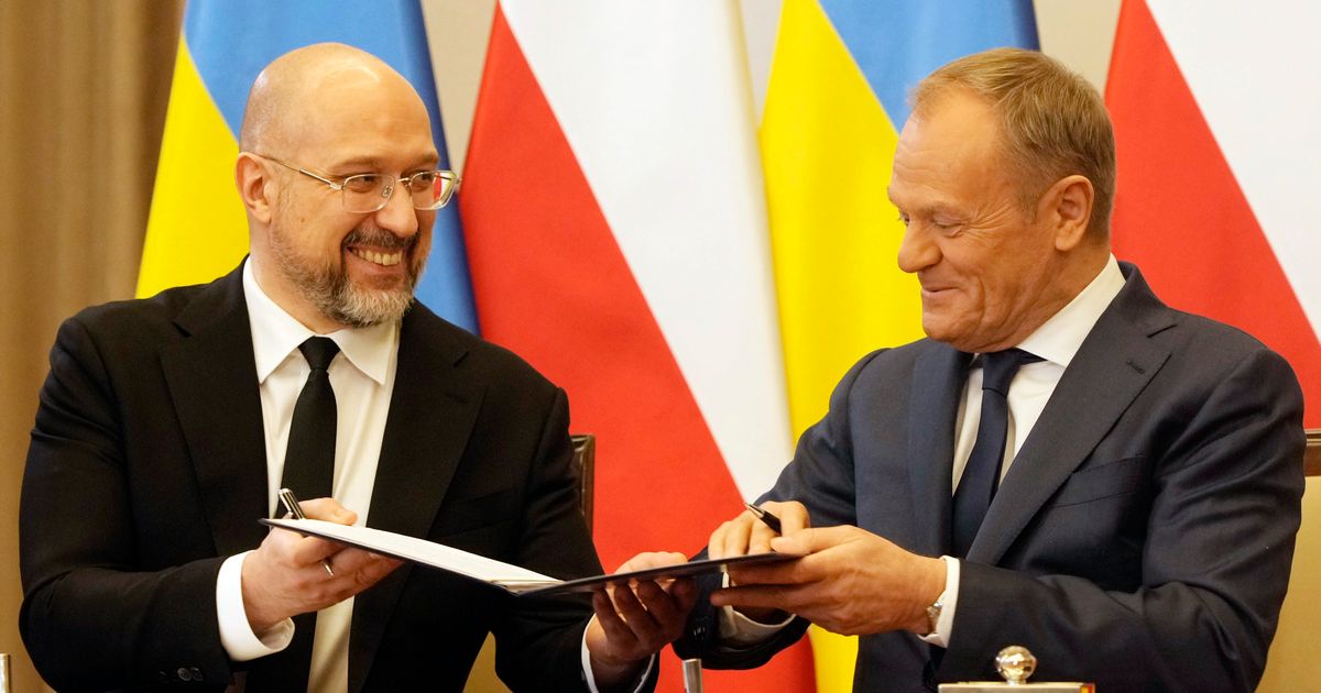 Poland and Ukraine leaders cite progress on regulating Ukrainian food imports to ease farmer ...