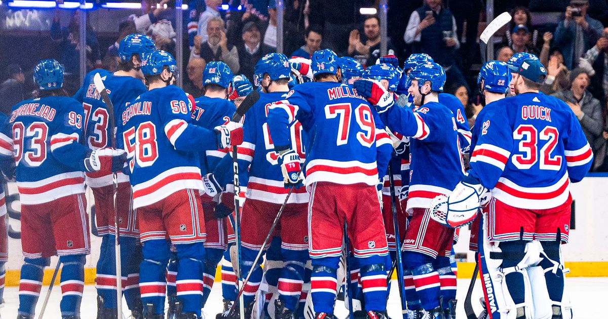 Rangers become 1st NHL team to clinch playoff berth, beat Flyers 6-5 on ...
