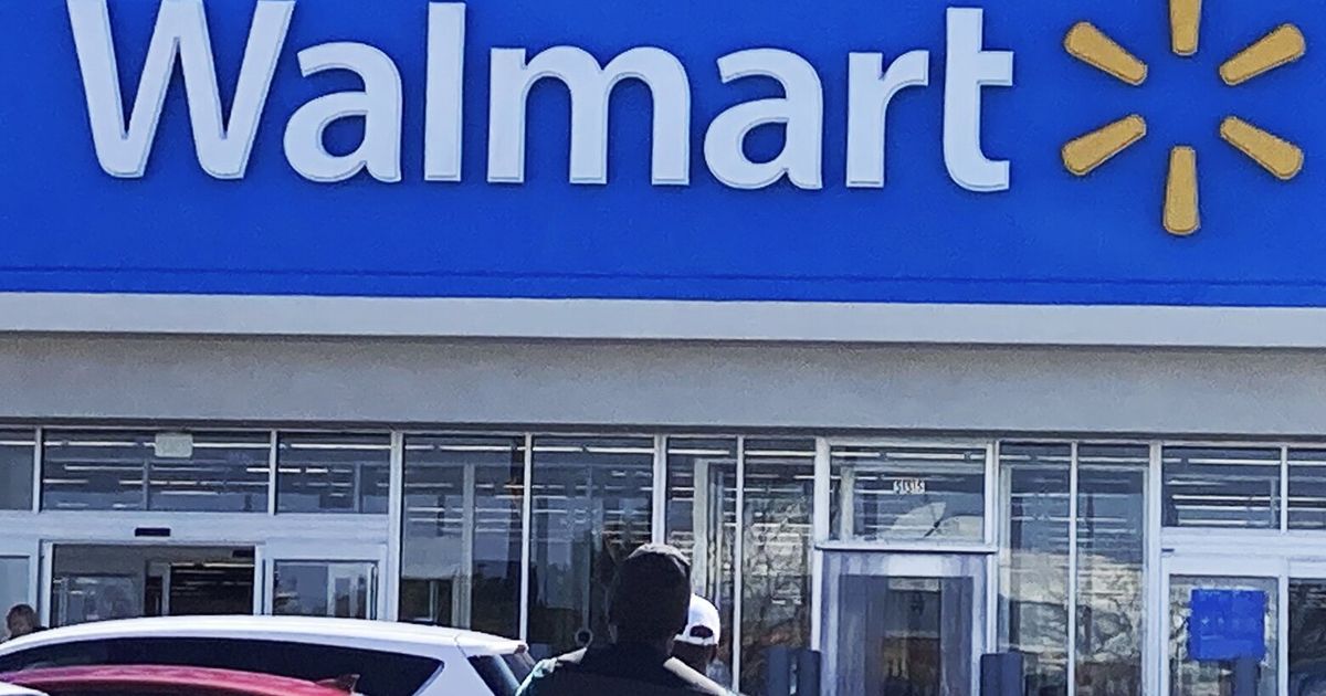 Walmart launches store-label food brand as it seeks to appeal to ...