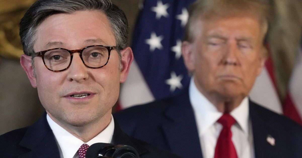 Trump gives support to embattled Speaker Mike Johnson at pivotal Mar-a ...