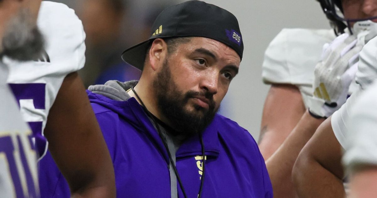 ‘Unbelievable to be back’: Tight ends coach Jordan Paopao returns for ...