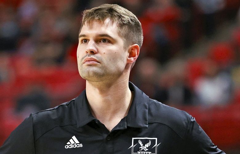 Cougar Basketball | The Seattle Times