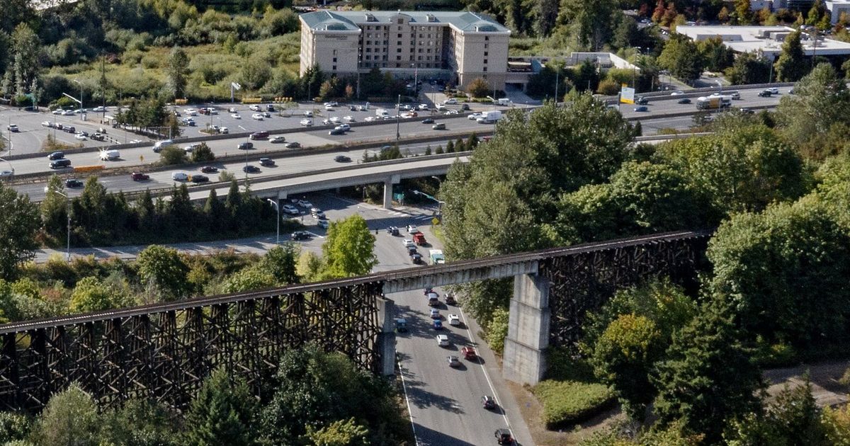 I-405 and Highway 522 toll-lane roadwork will clog Eastside this ...