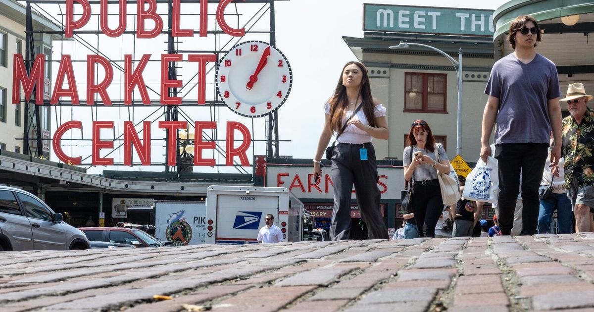 Hosting friends? What would be in your half-day Seattle driving tour ...