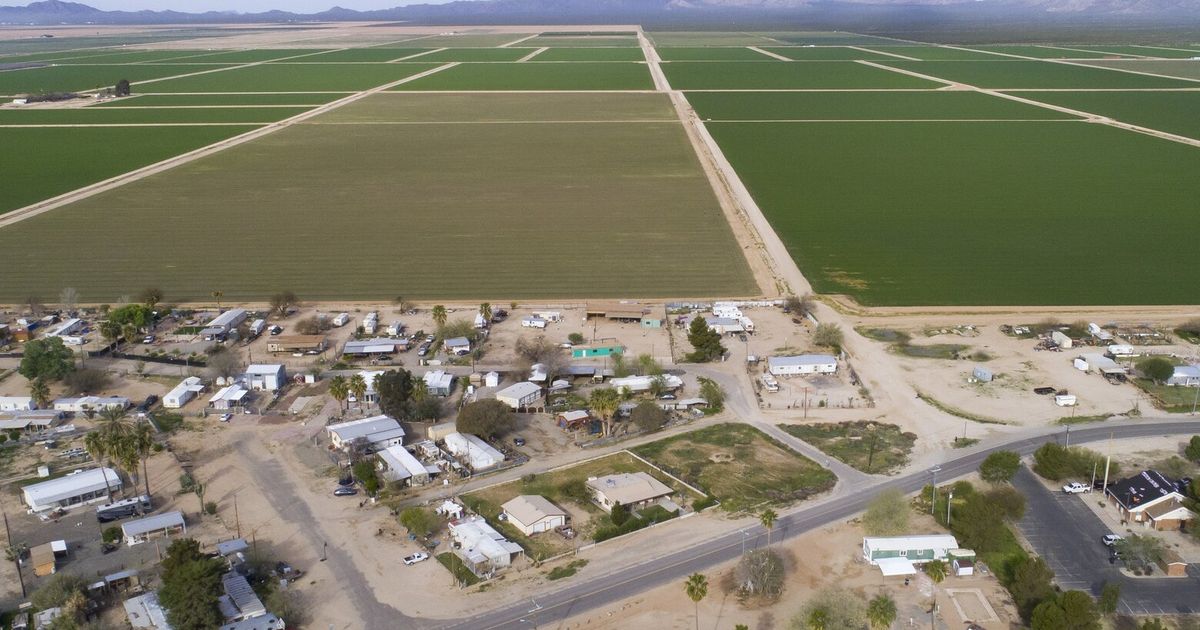 The sinking Arizona town where water and politics collide | The Seattle ...