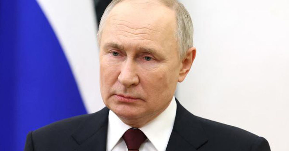 Putin warns that Russia could provide long-range weapons to others to ...