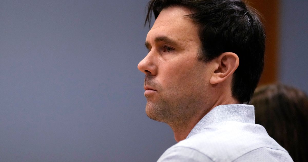 Man granted parole for his role in the 2001 stabbing deaths of 2 ...