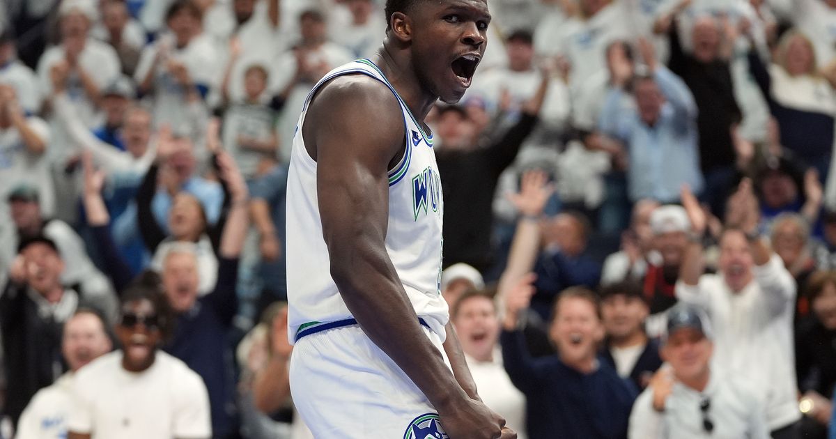 Timberwolves take down Suns 120-95 in Game 1 behind 33 points from ...