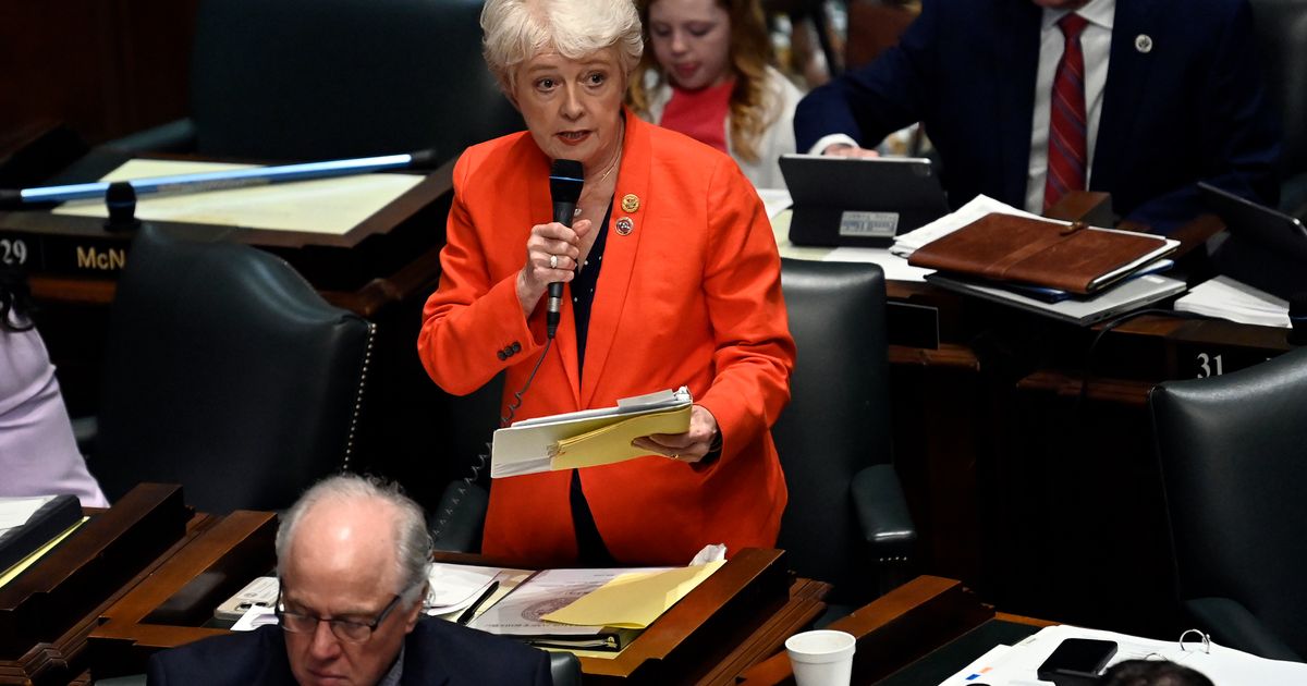 Tennessee GOP senators OK criminalizing helping minors get transgender ...