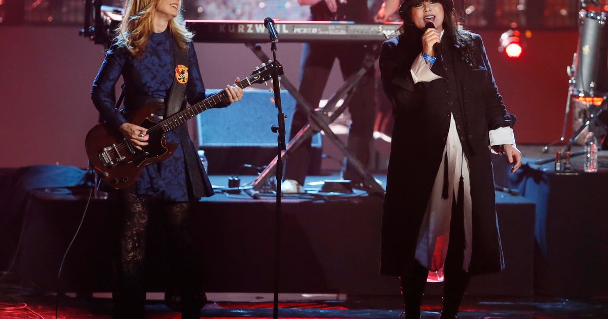 Rock trailblazer Heart reunites for a world tour and a new song | The ...