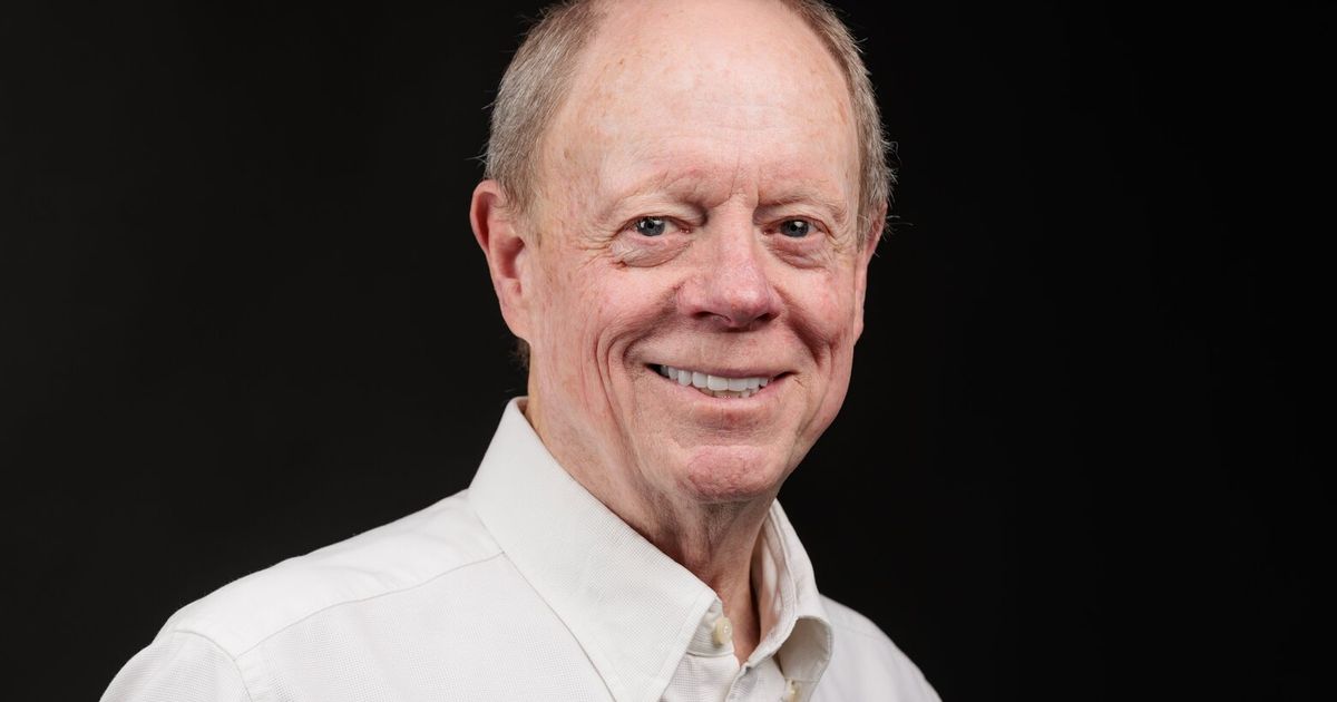 Seattle Times publisher and CEO Frank Blethen will step down in 2025 ...