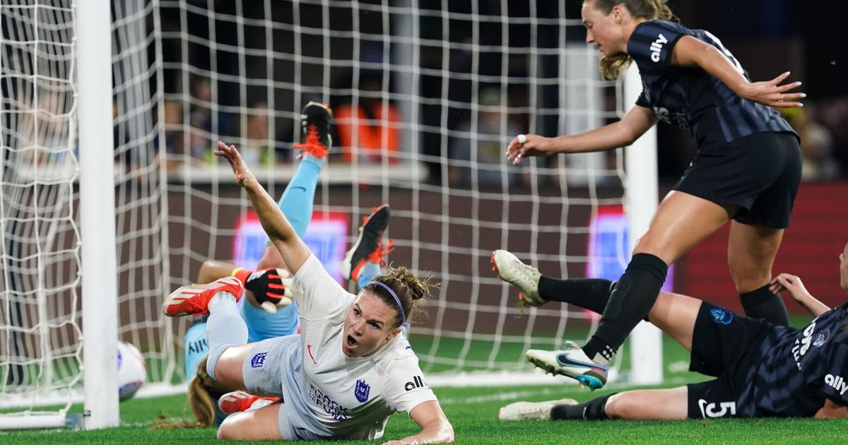 Reign have no answer for Spirit rookie Croix Bethune | The Seattle Times