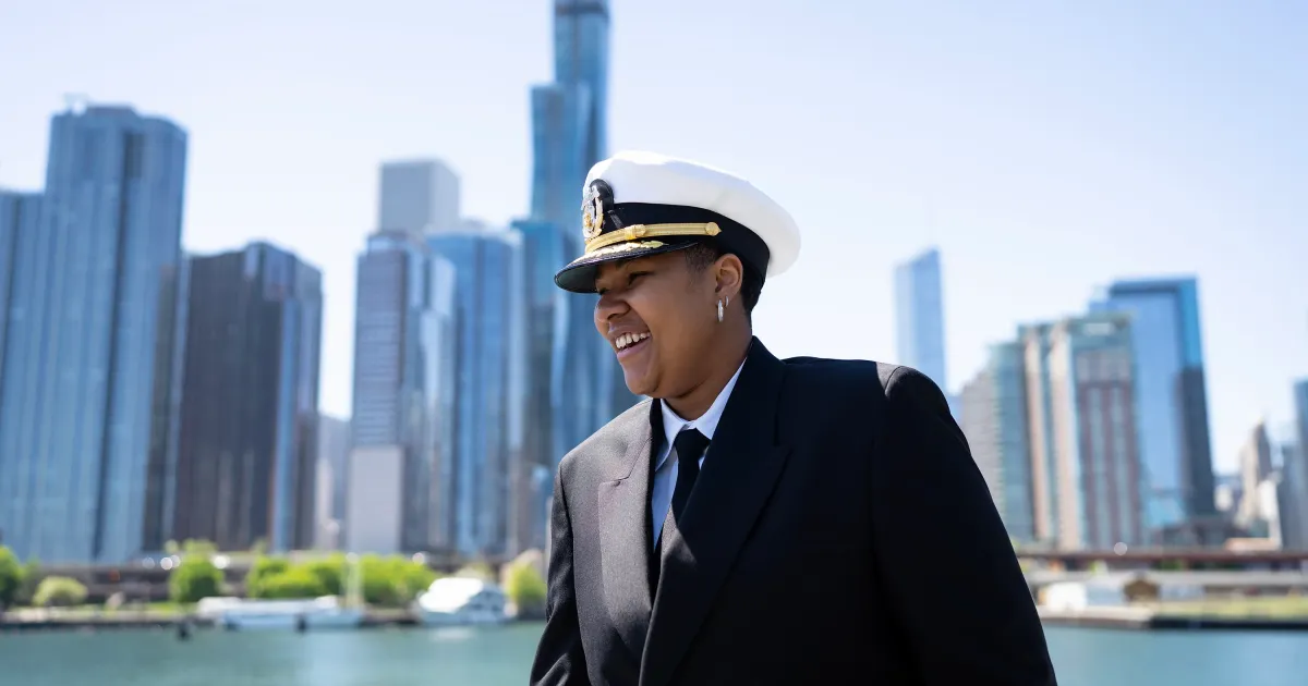 Youngest captain with Chicago’s First Lady Cruises is anchored by her ...