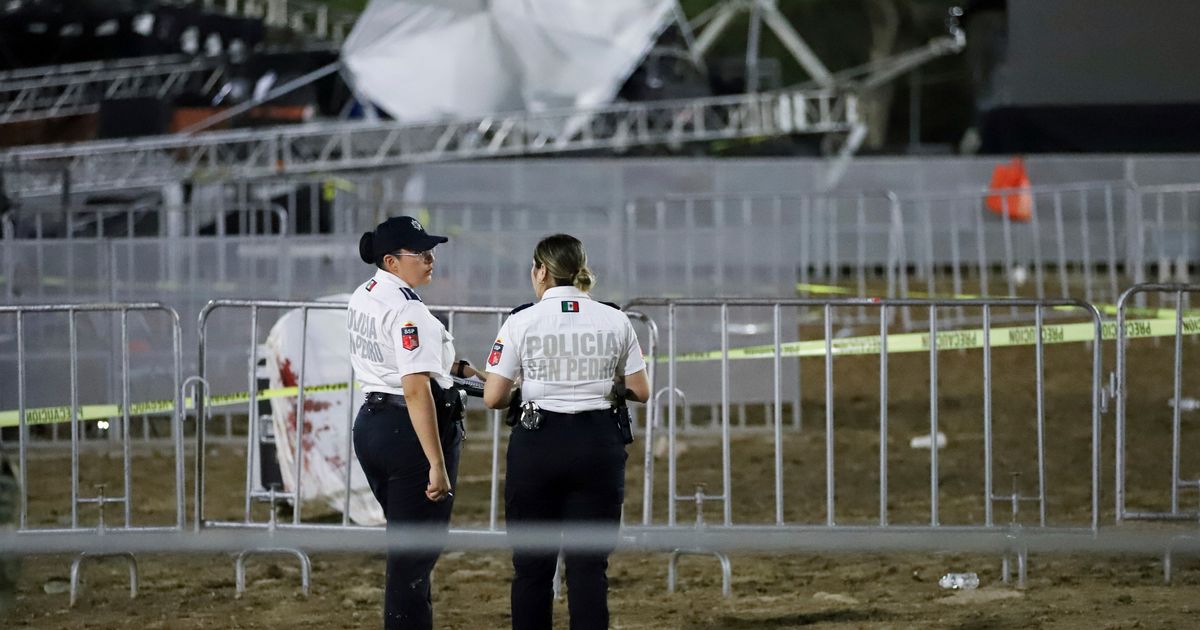 Stage collapse at a campaign rally in northern Mexico kills at least 9 ...
