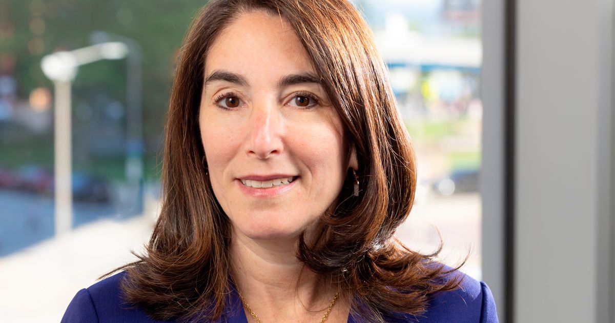 Cleveland Fed names former Goldman Sachs executive Beth Hammack to ...