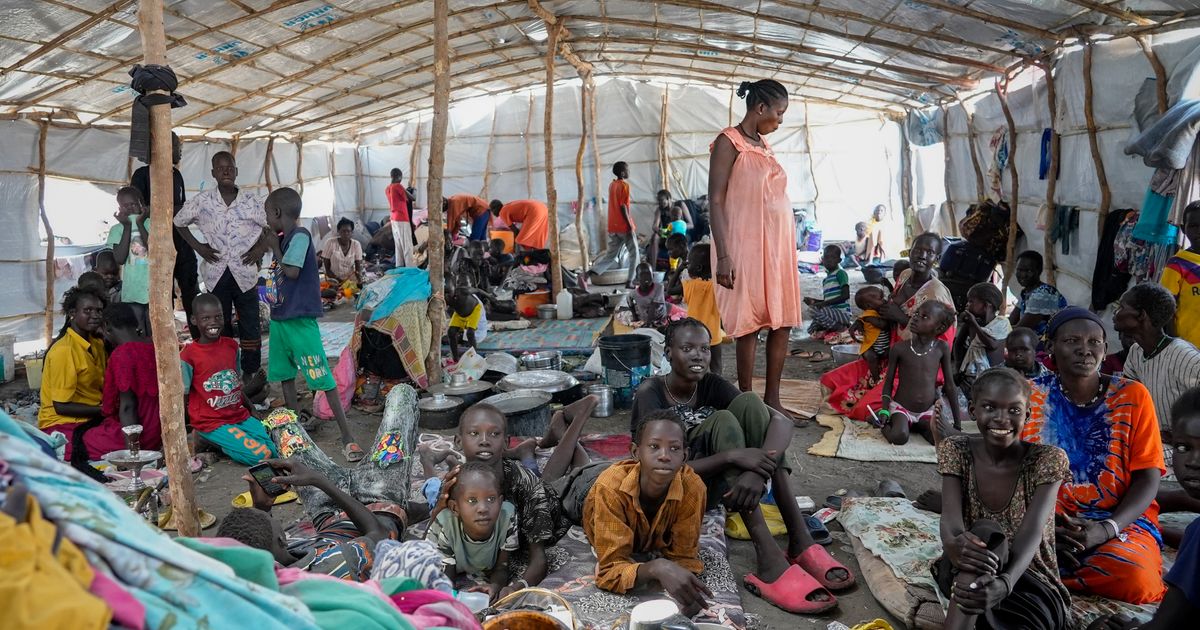Migration tracking group says 76 million people were displaced within ...