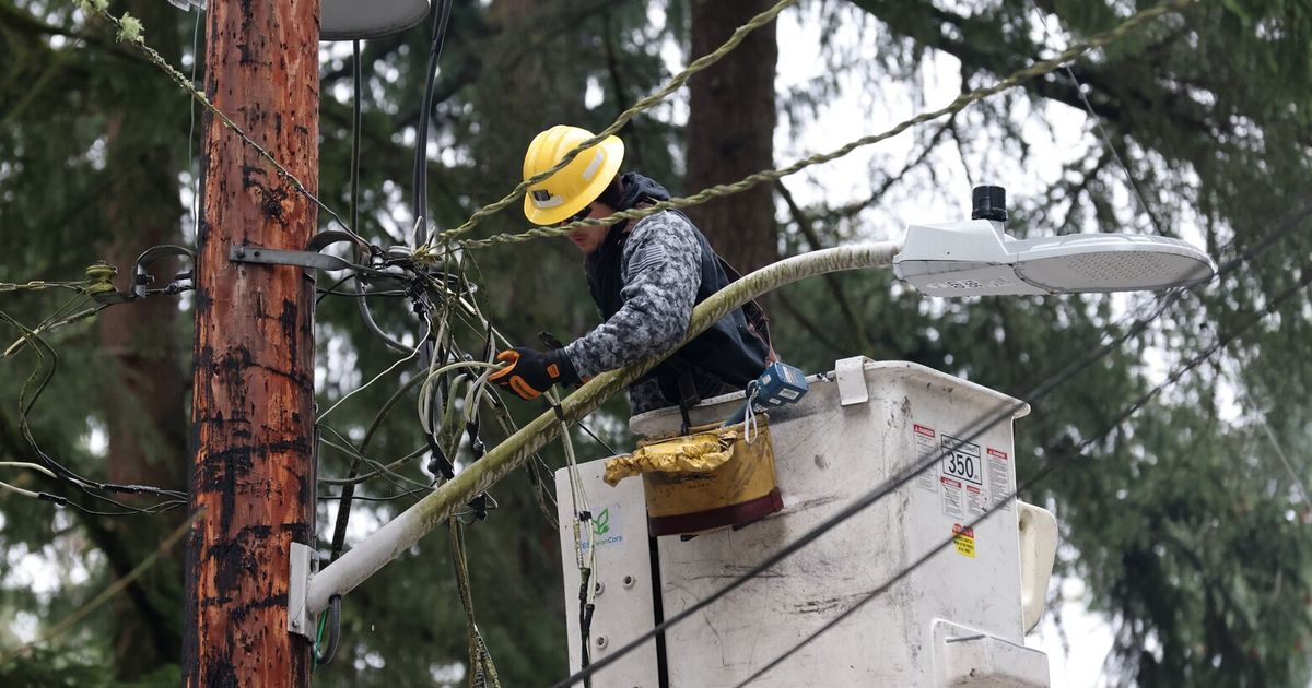 Tips to prepare if you’re worried about a Seattle-area power outage ...