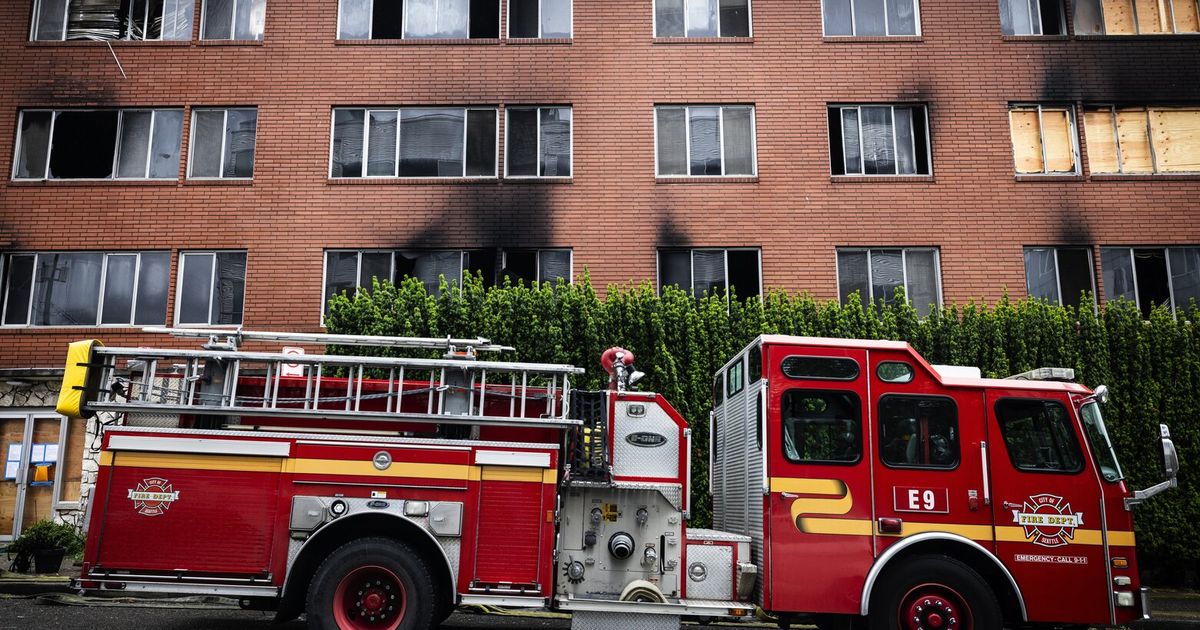 Seattle apartment fire kills 1, injures 3 in Roosevelt neighborhood ...