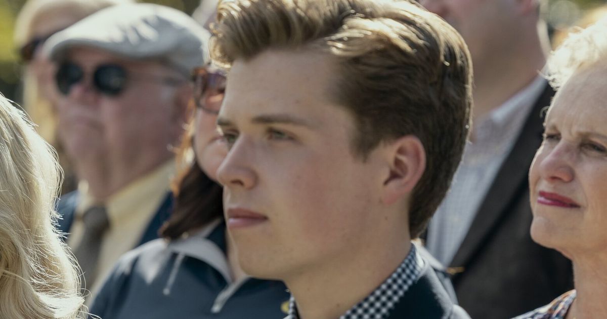 Seattle-born Evan Roe returns to acting with Netflix’s ‘A Man in Full ...