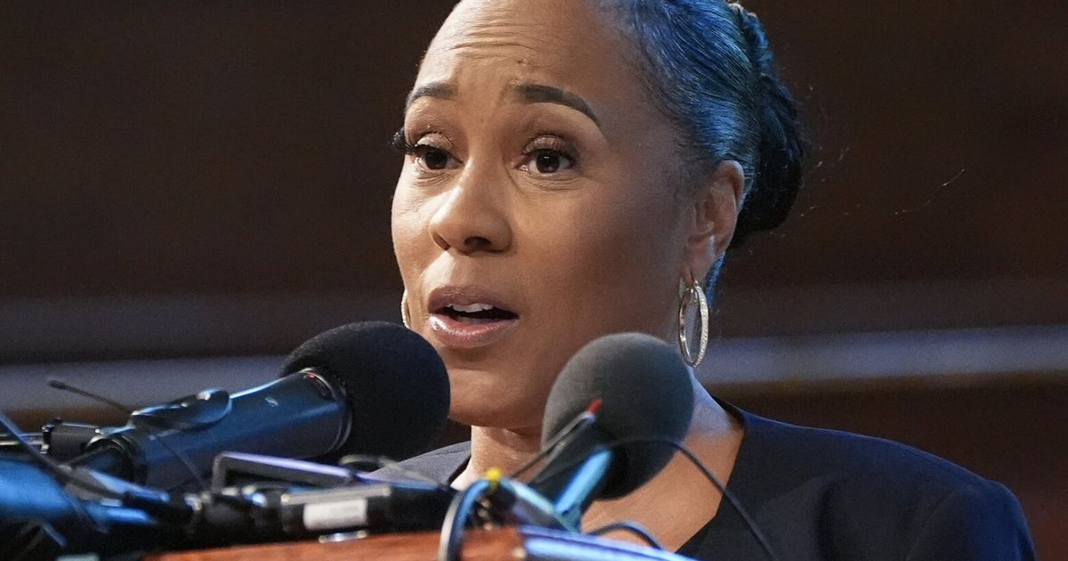 A defiant Fani Willis appears to call out her critics in Trump case in ...