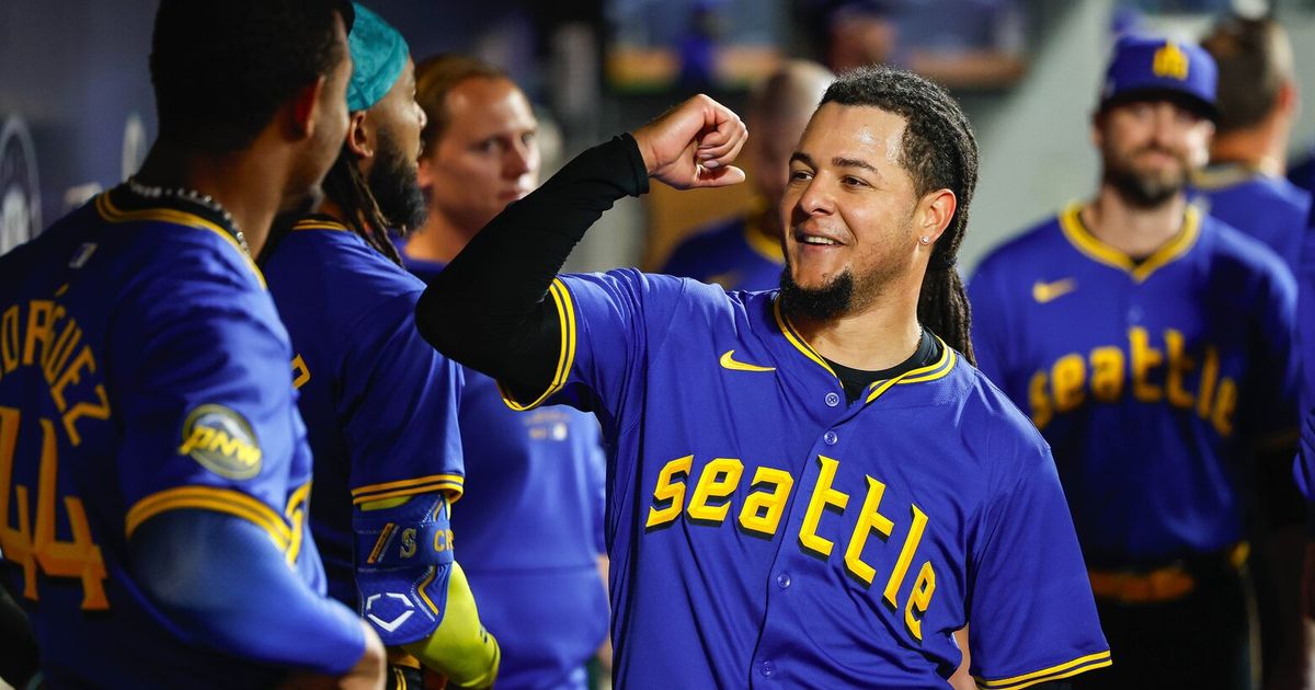 Why Mariners fans can both think big and be nervous about playoff ...