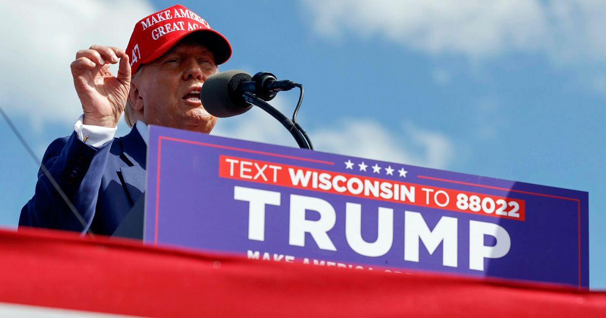 Trump dwarfs Biden in latest fundraising numbers in show of political ...