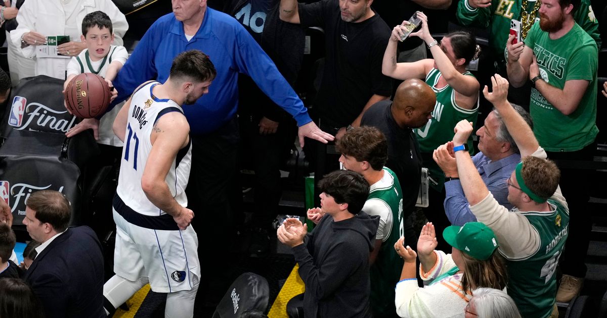 Analysis: The chance was there for Dallas in Game 2, but Mavs now face ...