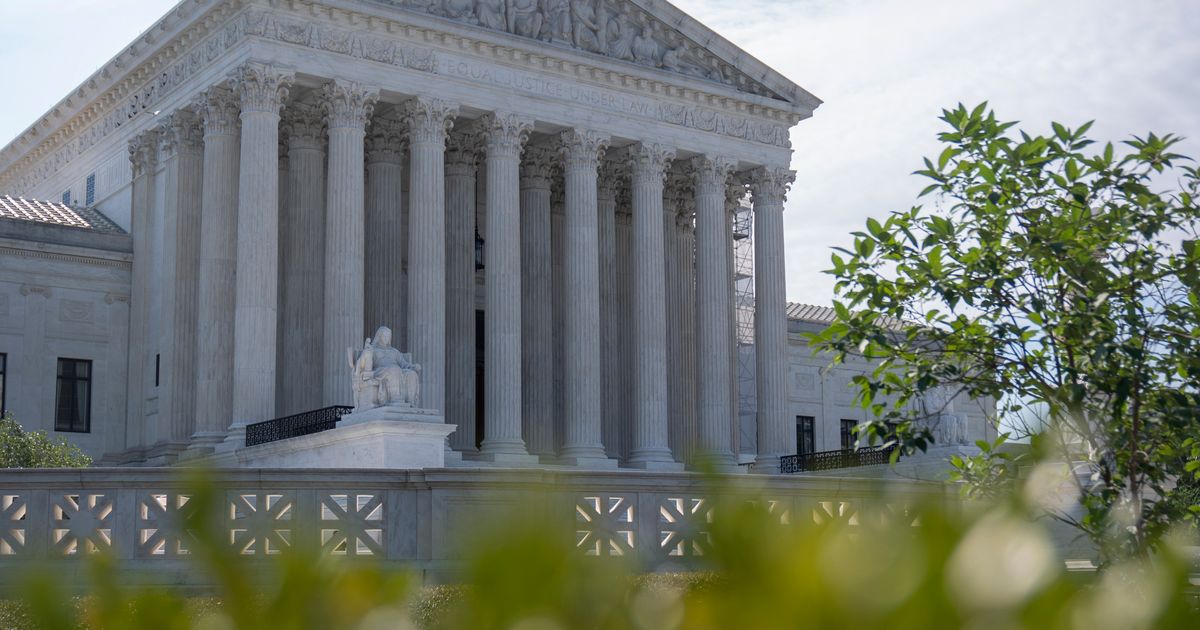 Justice John Roberts says the Supreme Court’s last decisions of this ...