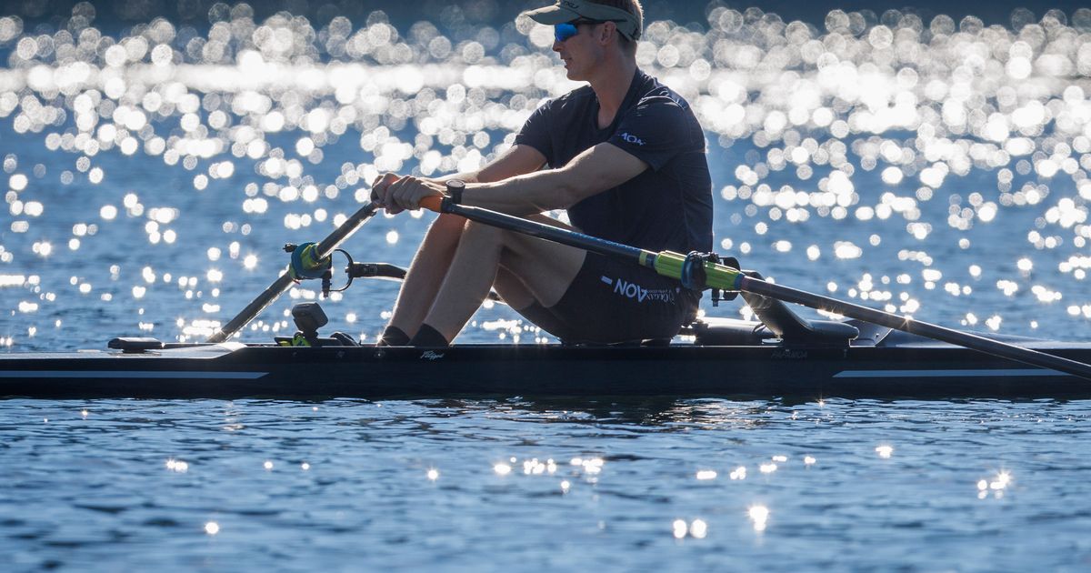 Kiwi rower Mackintosh swaps seats, gives up corporate life to pursue ...