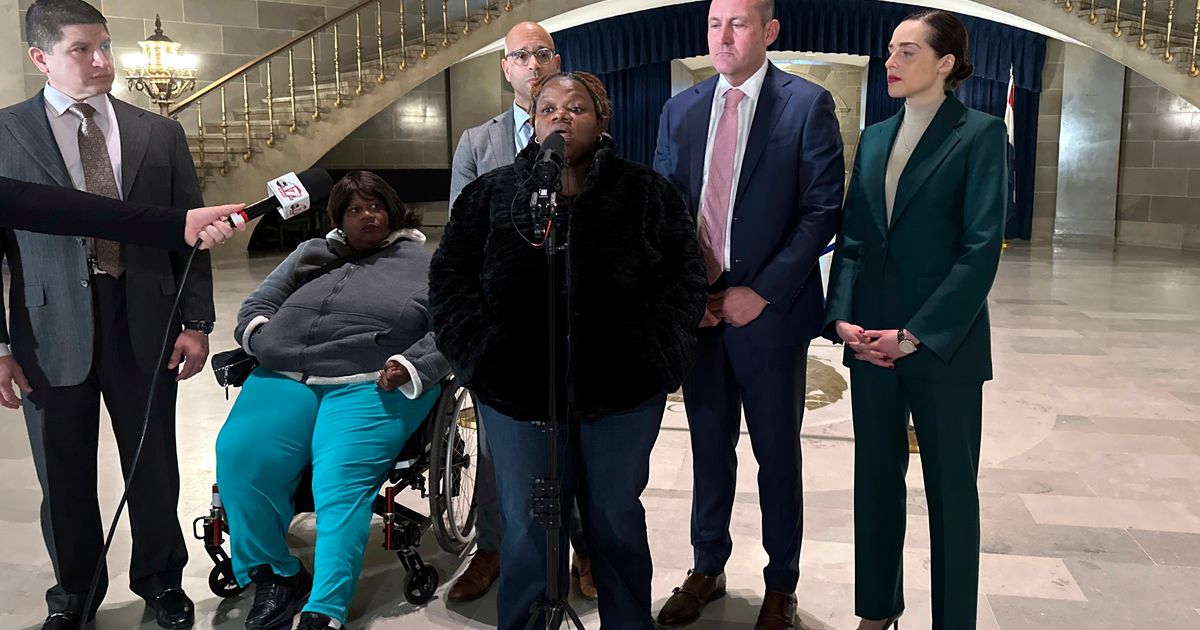 4 Missouri prison guards charged with murder, and a fifth with ...