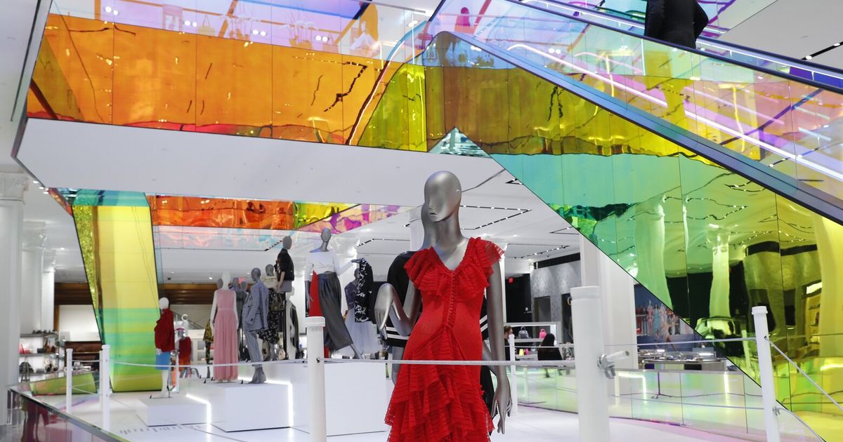 Saks Owner Acquires Neiman Marcus, Creating a Luxury Retail Giant | The ...