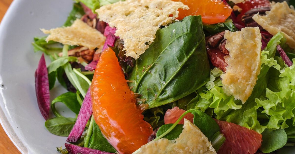 When it’s hot outside, main dish salads shine. No sweat required | The ...