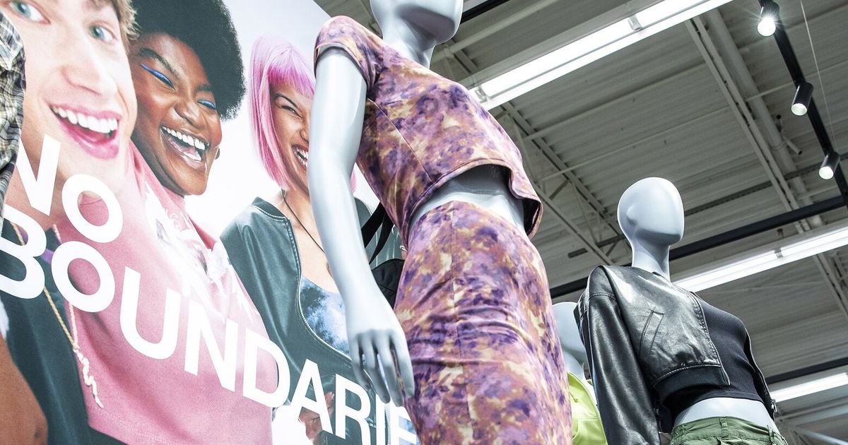 Walmart retools its young adult clothing line in pursuit of fashion ...