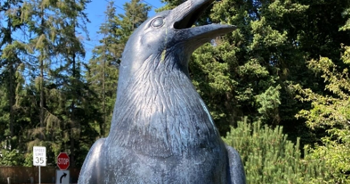 Raven sculpture stolen from Shoreline trailhead | The Seattle Times