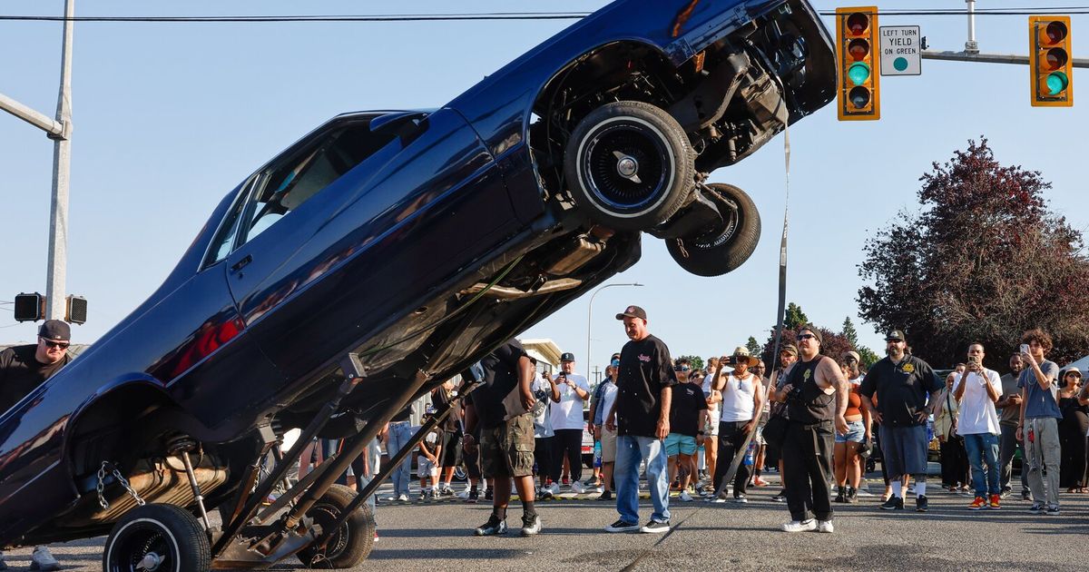 Low riders get close to the ground, and up in the air, in White Center ...