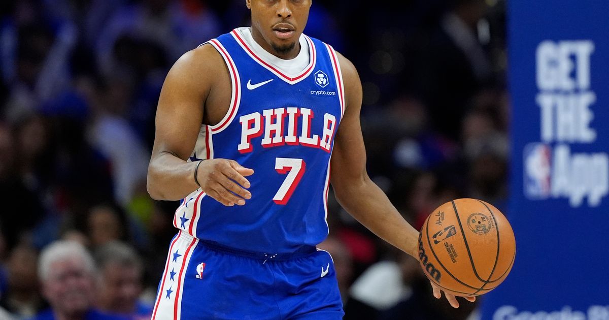 Veteran guard Kyle Lowry says he’s re-signing with his hometown ...