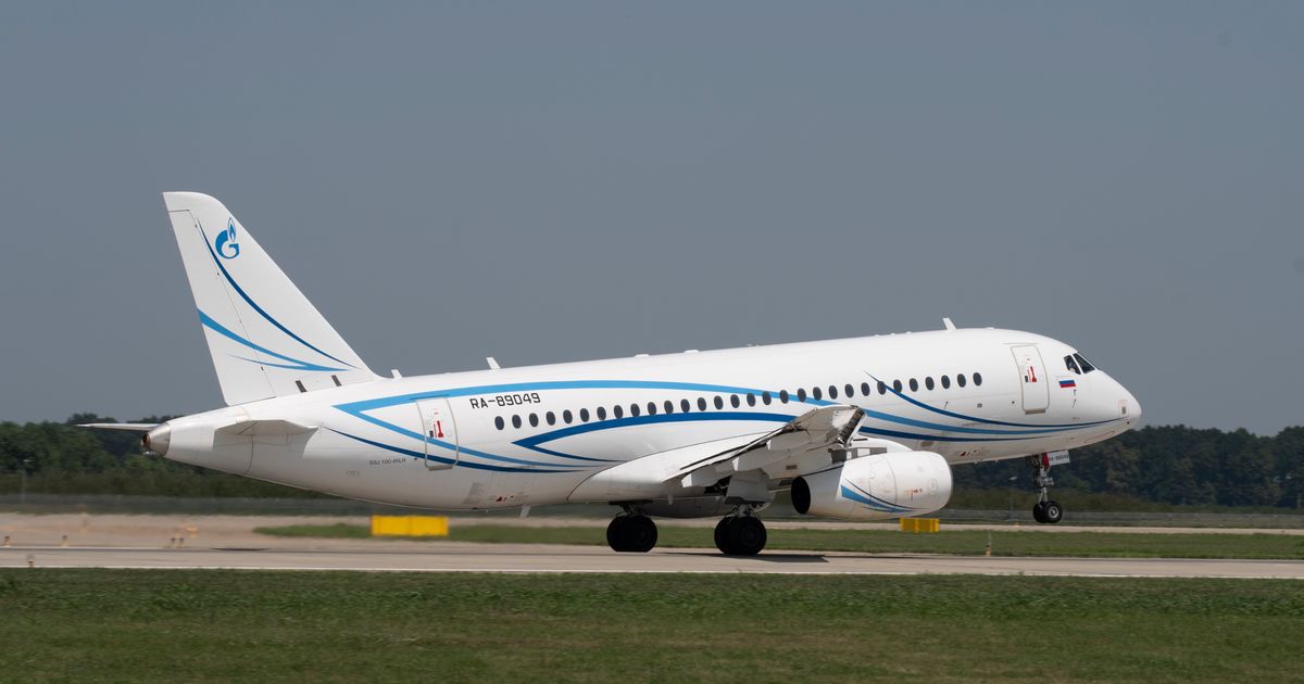Russian passenger jet crashes flying empty near Moscow, killing its ...