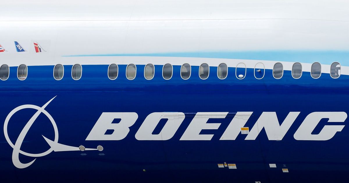 Congress protests ‘revolving door’ to Boeing while rushing through it ...